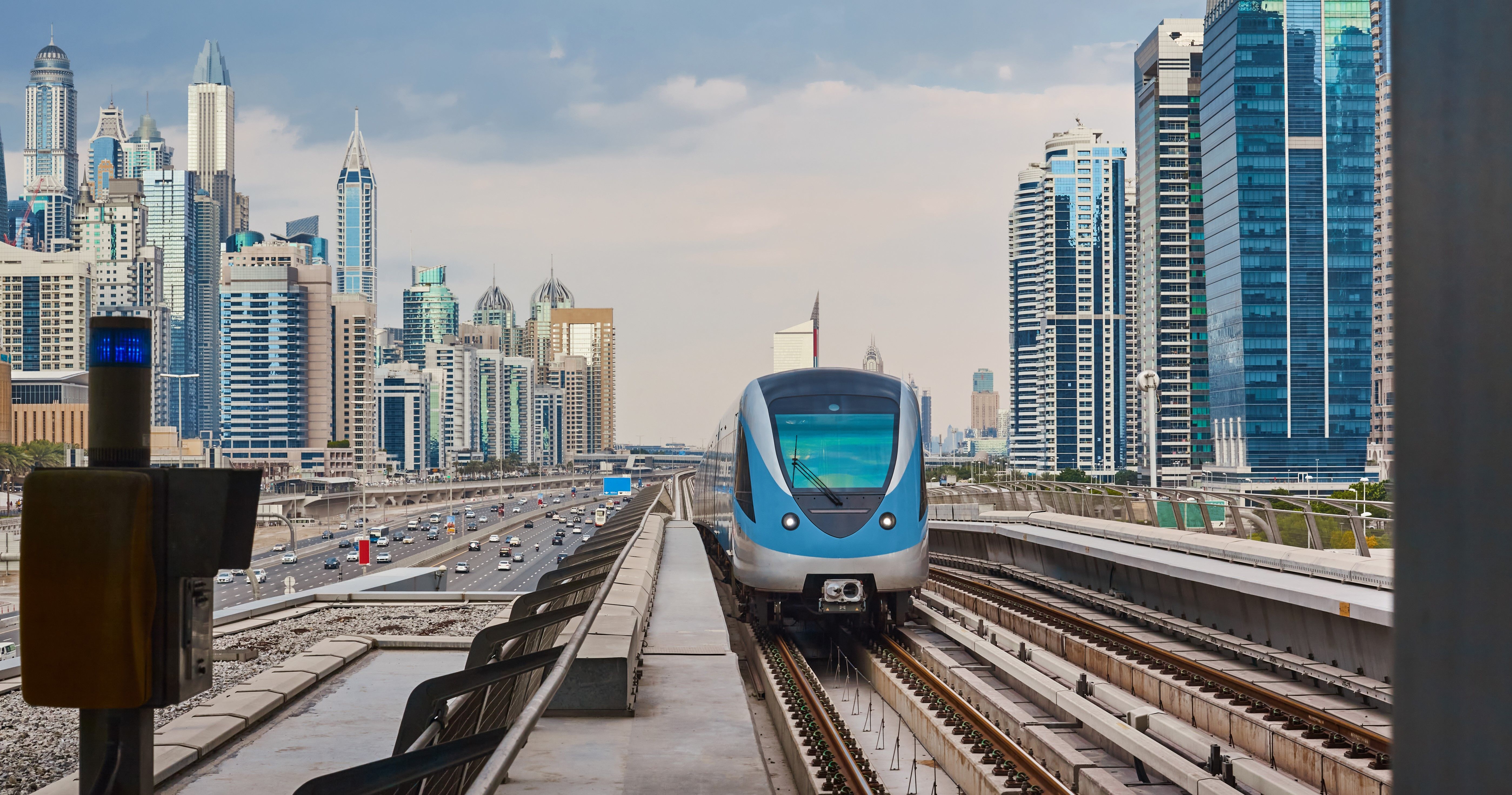 Top Investment Areas Near Dubai Metro Blue Line